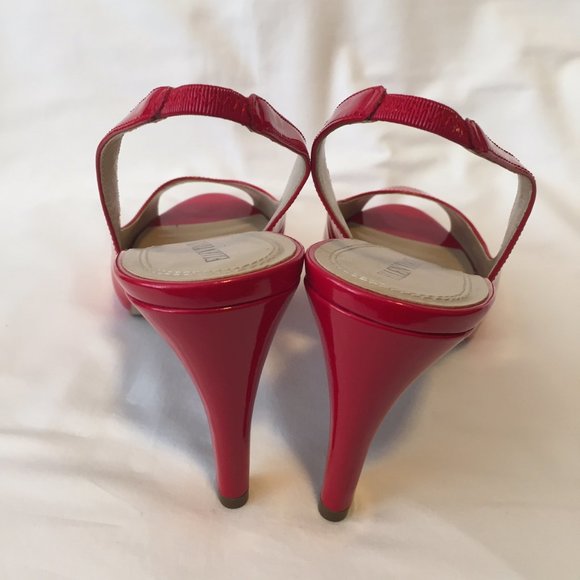 Ellen Tracy | Shoes | Ellen Tracy Vivian Red Patent Slingback Heels ...